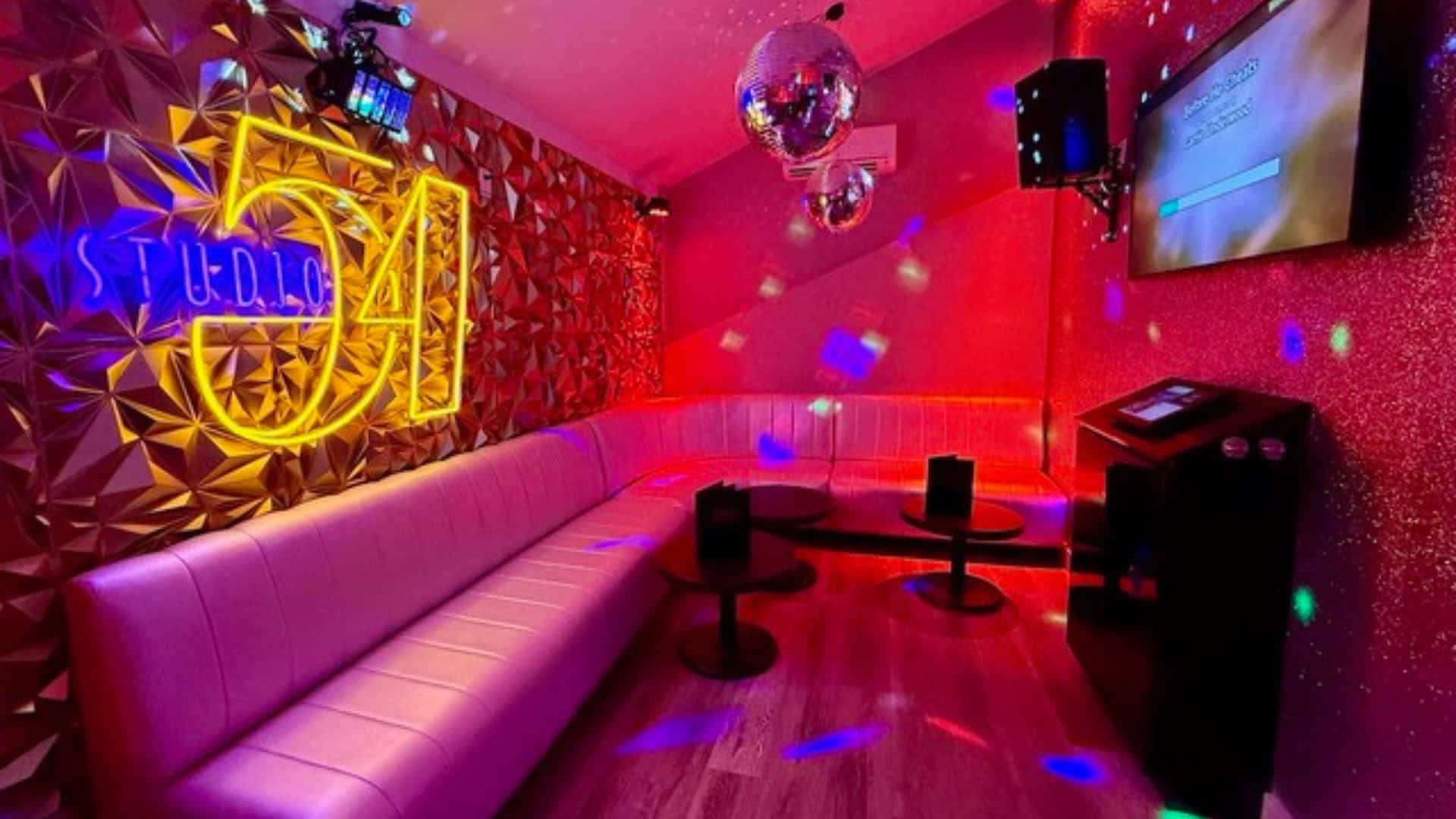 LALA, an upscale karaoke bar and restaurant, opens in Tampa