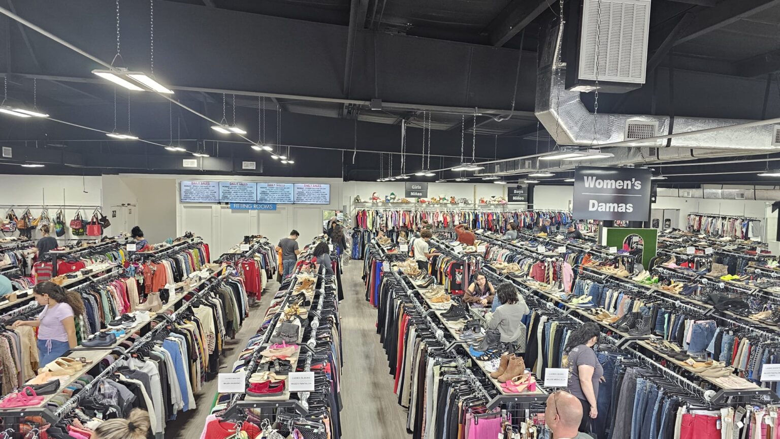 Best thrift stores Tampa: 6+ shops for thrifting in Tampa FL